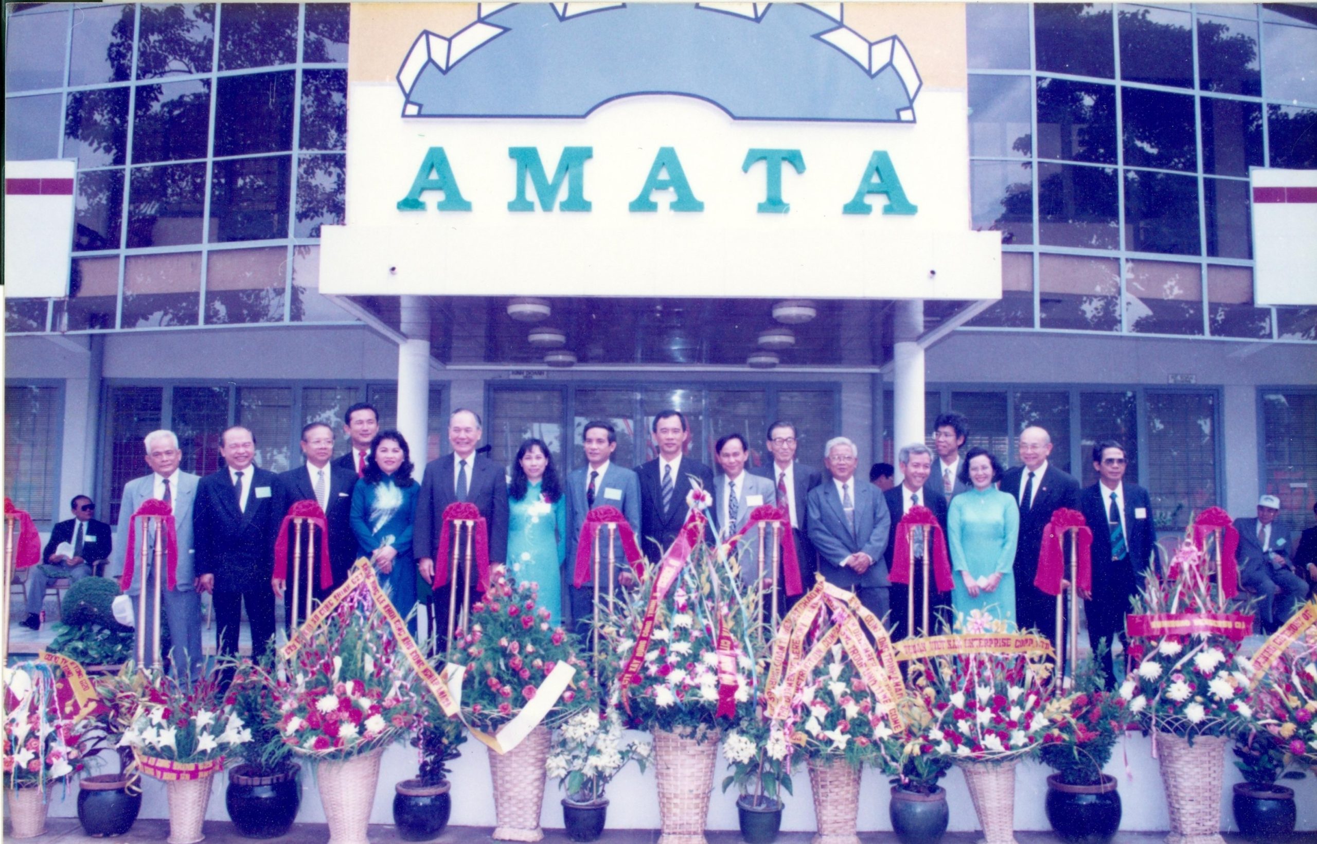 GIỚI THIỆU - Amata